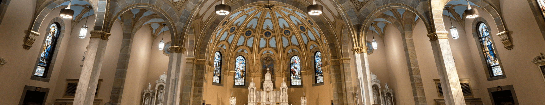 Sådan foregår begravelser og bisættelser i katolicismen